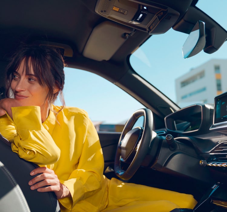 PEUGEOT 2008 & e-2008 : The compact SUV | PEUGEOT UK